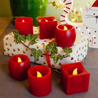 Hellum LED Kerzen 6 Stück, Wachskerzen rot Ø5x5cm in verschiedenen Formen, Kerzen flackernde Flamme aus Echtwachs, batteriebetrieben (6xCR2032, inkl.) für in