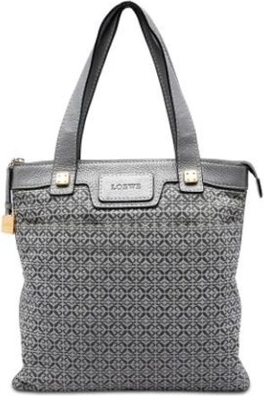 Loewe Sac cabas pr&eacute;-appr&eacute;ci&eacute; - Femme - Pre-owned - Gris - Taille: ONE Size