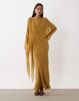 Asos Maxikleid mit Cape-Detail und langen &Auml;rmeln in dunklem Ocker-Multi