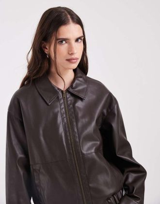Asos Harrington-Bomberjacke in Lederoptik in verwaschenem Braun