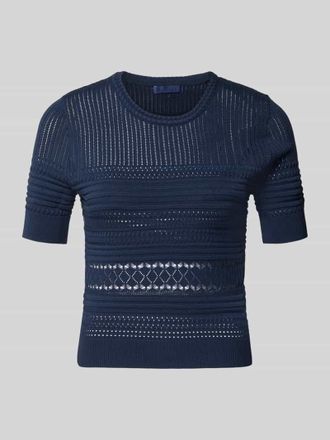 Guess T-Shirt in Strick-Optik mit Rundhalsausschnitt