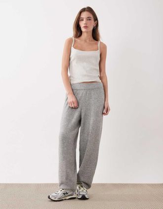 Calvin Klein Flauschige Lounge-Jogginghose in Grau
