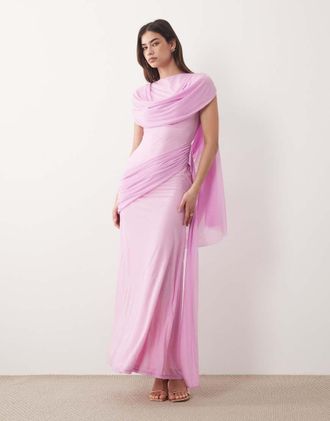 Asos Maxikleid aus Stretch-Chiffon in Blassrosa mit Cape-Detail, Wasserfallausschnitt und Sch&auml;rpe