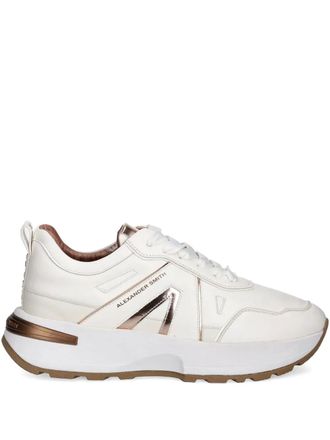 Alexander Smith baskets Liverpool - WCP