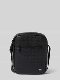 Tommy Hilfiger Umh&auml;ngetasche mit Logo-Detail Modell EMBOSSED FLAG
