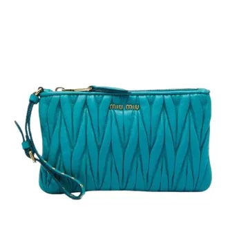 Miu Miu Pochette Pre-owned en cuir dagneau matelass&eacute; - Femme - Pre-owned - Bleu - Taille: ONE Size