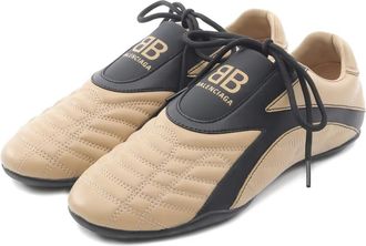 Balenciaga baskets Zen à design matelassé - Tons neutres