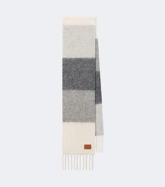 Loewe Schal aus einem Alpakawollgemisch