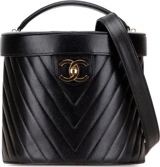 Chanel Hobo Bags - CC Chevron Caviar Turnlock Vanity Bag - Gr. unisize - in Schwarz - f&uuml;r Damen