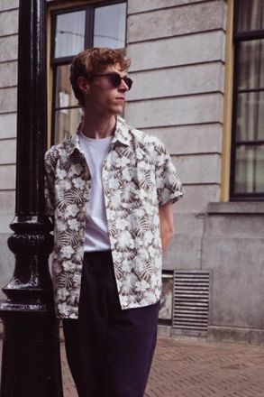 Kuyichi Herren vegan Hemd Bedrucktes Nolan Armeegr&uuml;n