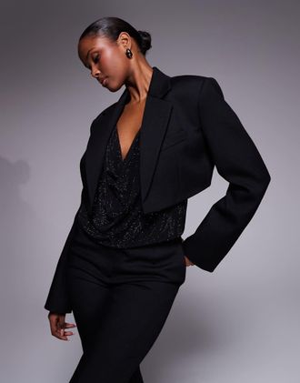 Mango x Kaia Gerber - Blazer habill&eacute; densemble coupe courte - Noir