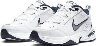 Nike Trainingsschuh NIKE NIKE AIR MONARCH IV, Herren, Gr. 42,5, wei&szlig; (wei&szlig;, metallic, silber), Leder, Synthetik, Textil, Schuhe, Topseller