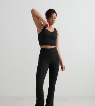 Aim'n Schwarze Sense Flare-Tall-Leggings in Schwarz