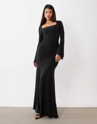 Asos robe longue moulante &agrave; col carr&eacute; avec corsage fronc&eacute; en noir