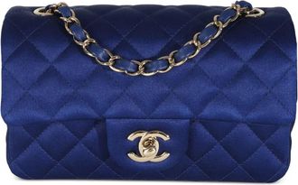 Chanel sac porté épaule Classic Flap en satin - Bleu