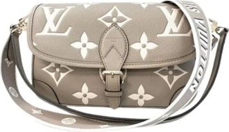 Louis Vuitton Pre-owned Diane Shoulder Bag - Femme - Pre-owned - Beige - Taille: ONE Size