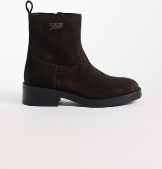 Tommy Jeans Lisa Stiefel aus echtem Wildleder mit weicher Sohle in Dunkelbraun