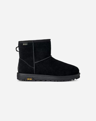 UGG Classic Mini GTX Boot f&uuml;r Damen in Black, Gr&ouml;&szlig;e Wildleder