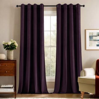 Deconovo Blickdichte Gardinen mit Ösen Vorhänge Gardine Samt Vorhang Wärmeisolierende Wohnzimmer Thermo Kälteschutz, 175x140 cm(HöhexBreite), Dunkelviolettrot,