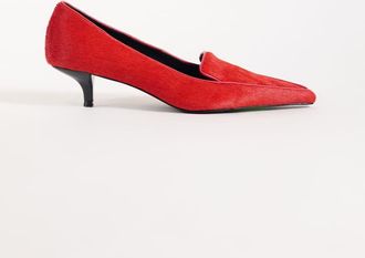 Asos Strike Premium Hair-on-Leder Loafer mit Kitten-Mid-Heels in Rot