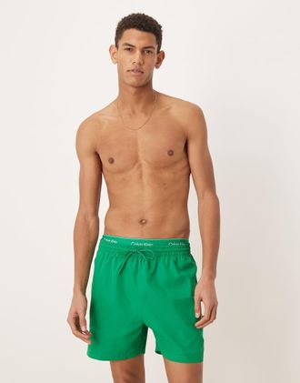 Calvin Klein Short de bain avec cordon de serrage et logo &agrave; la taille - Vert