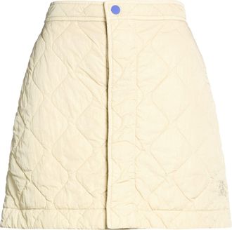 Burberry HOSEN & R&Ouml;CKE - Minir&ouml;cke auf YOOX.COM