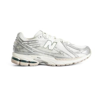 New Balance Homme, Chaussures, Gris, Taille: 46 1/2 EU Baskets Multicolores avec Accents M&eacute;talliques