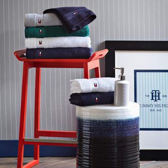 Tommy Hilfiger Duschtuch | silver - 70 x 140