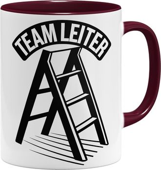 OM3 witzige Kaffee-Tasse mit Spruch - Geschenkidee f&uuml;r Teamleiter Team-Leiter II | Keramik Becher | 325ml | Beidseitig Bedruckt | Bordeaux
