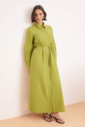 Trendyol Modest Damen Gr&uuml;n Einfarbig Maxi Lang Skater Modest Kleider