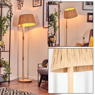 HOFSTEIN Stehleuchte Granja, Stehlampe mit Holzfu&szlig; im skandinavischen Design, Boho-Style mit Schirm aus Bast, &Oslash; 45 cm, E27, H&ouml;he 171 cm, Fu&szlig;schalter - Wohnzimm