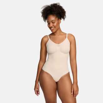 creamy fabrics Bodysuit Sculpting Shapewear mit String