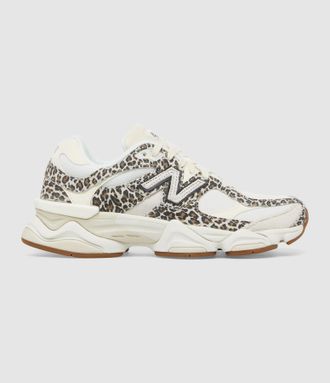 New Balance Baskets 9060 Linen