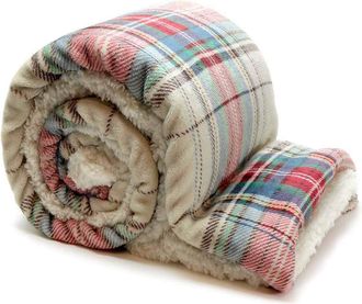 Unique Living Wohndecke Mikrofaserdecke Kuscheldecke Plaid Larsson Sand 150x200cm