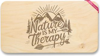 Shirtracer Fr&uuml;hst&uuml;cksbrettchen Holz Natur - Camping Fr&uuml;hst&uuml;cksbrett - Nature is my therapy - Accessories Zubeh&ouml;r Van - 22x12 - Holz - geschenke f&uuml;r camper wohnwa