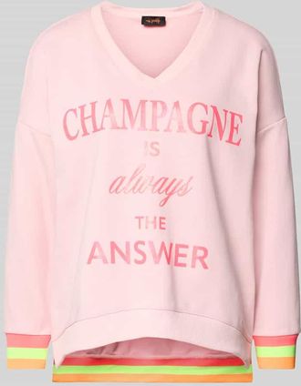 Miss Goodlife Oversized Sweatshirt mit V-Ausschnitt