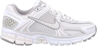 Nike Homme, Chaussures, Blanc, Taille: 44 1/2 EU W Zoom Vomero 5