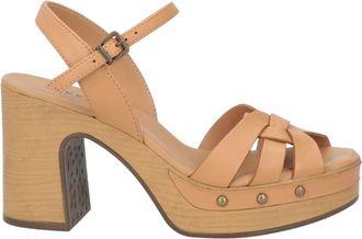 Pedro Miralles WEEKEND