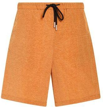 C.9.3 BAS - Shorts et bermudas sur YOOX.COM
