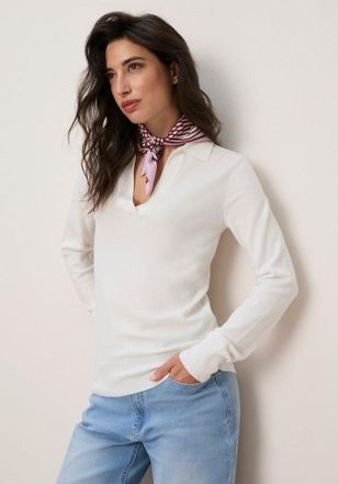 Tamaris Strickpullover mit Polokragen, figurumspielende Passform, aus Feinstrick aus weicher Viskosemischung