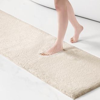 Madison Park Signature Marshmallow-Badezimmerteppich, rutschfest, luxuriös, Plüsch-Badematte, saugfähig, schnell trocknend, Spa-Design, Badezimmer-Dekor, 61 x 183 