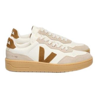 Veja V-90 Sneaker