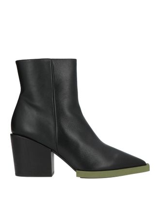 Paloma Barcel&oacute; SCHUHE - Stiefeletten auf YOOX.COM