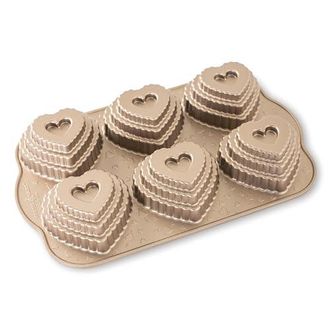 Nordic Ware Moule à muffins 3D en forme de coeur - Couronne - Grainé pour des friandises romantiques
