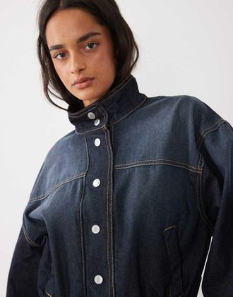 Gina Tricot Gina Tricot Kombiteil Jeansjacke mit tiefer Taille und hohem Kragen in dunklem Indigo-Blau