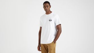 Dockers Mens Slim Fit Logo Tee