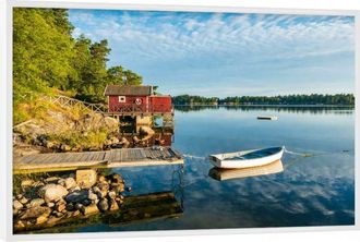 artboxONE Poster mit wei&szlig;em Rahmen 75x50 cm Natur Sch&auml;rengarten in Schweden - Bild schweden Boot Coast
