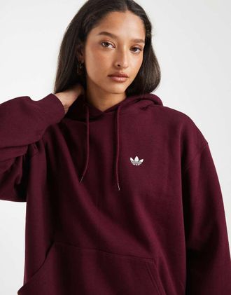 adidas Originals Essentials - Oversize-Kapuzenpullover aus Fleece in Kastanienbraun-Rot