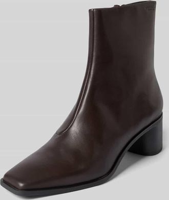 Vagabond Stiefelette aus Rindsnappa mit Blockabsatz Modell FAY