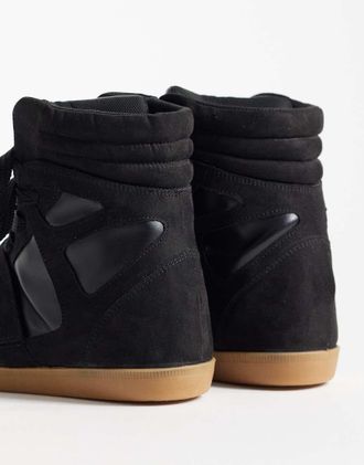 Asos Damson - Baskets compens&eacute;es dissimul&eacute;es en su&eacute;dine - Noir